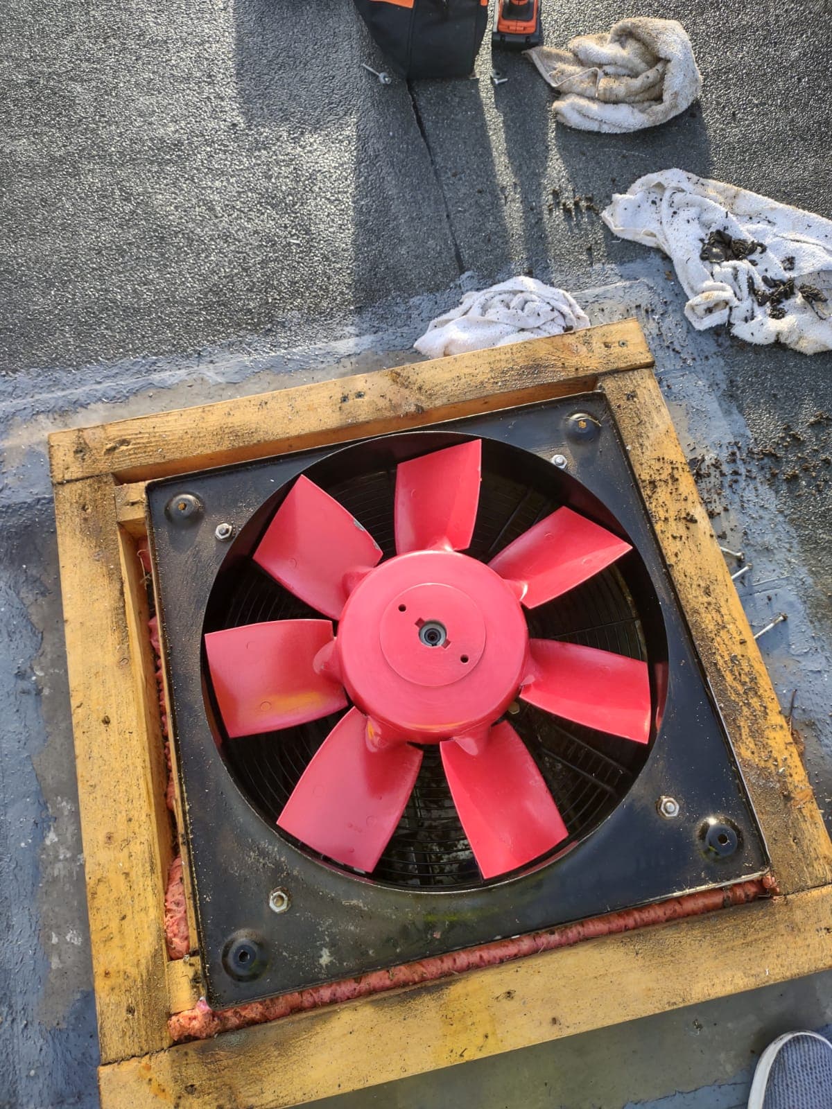 How To Clean Commercial Extractor Fan Filters at Julie Neel blog